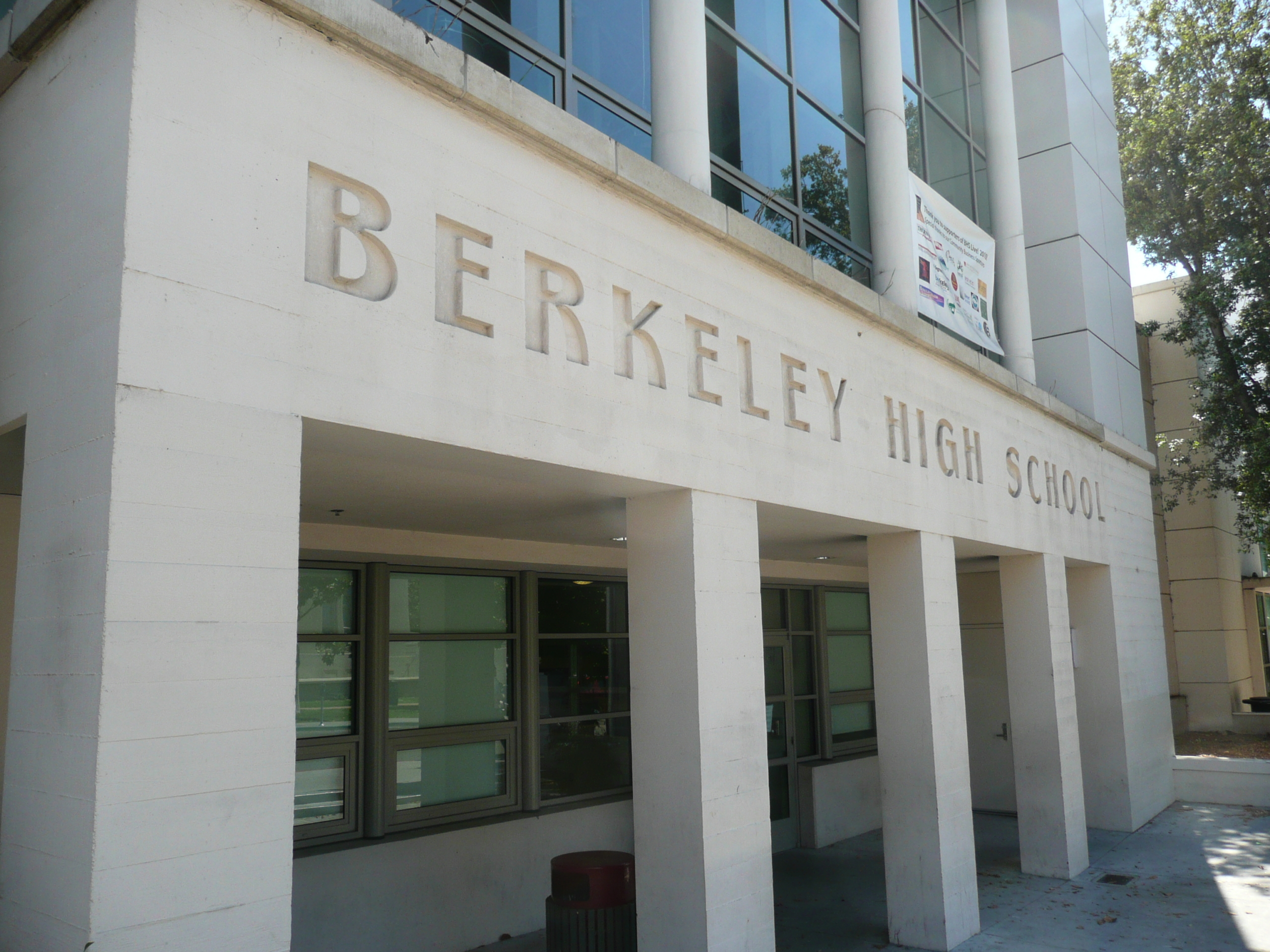 Berkeley High School students had guns in backpacks, district says