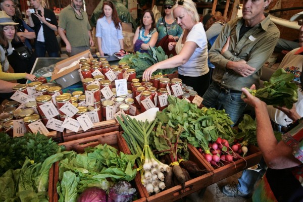 Field trip highlights programs in food-forward Berkeley