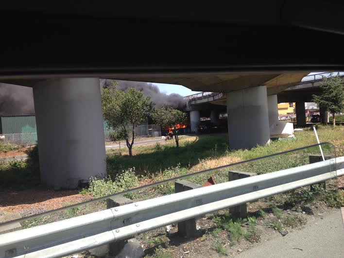 Possible explosion causes fire under I-80 University Avenue overpass in ...