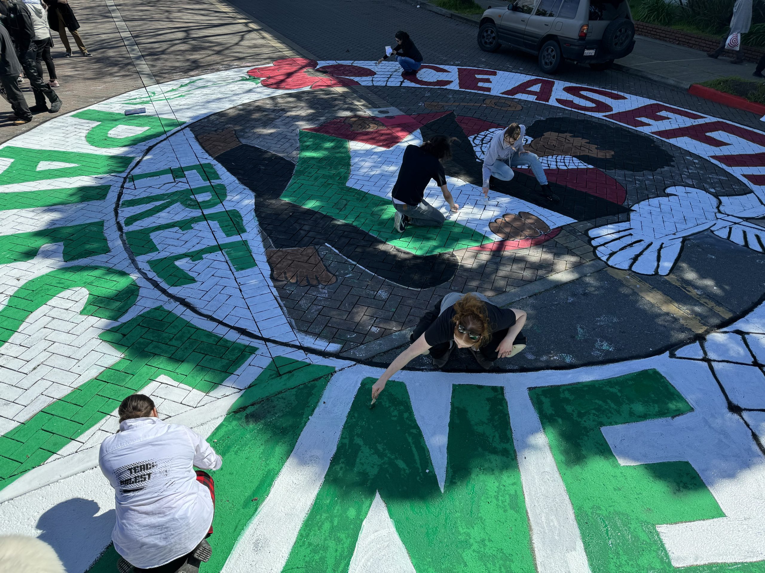 Berkeley High students paint 'Free Palestine' mural downtown